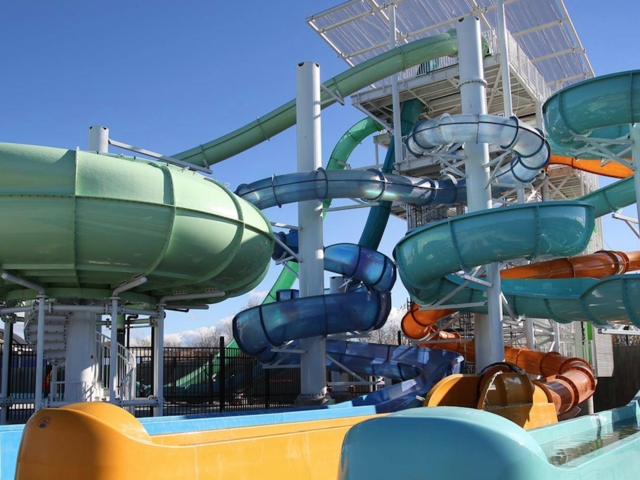 Boy falls over a water slide at newly-opened amusement park - WCPO ...